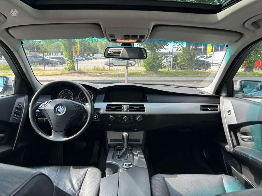 Grey BMW 525 2006 in Kaunas, with an engine capacity of 2.50 L and mileage of 330 thousand km for 1700 €, photo 11 on AUTOMOTO.COM.LV