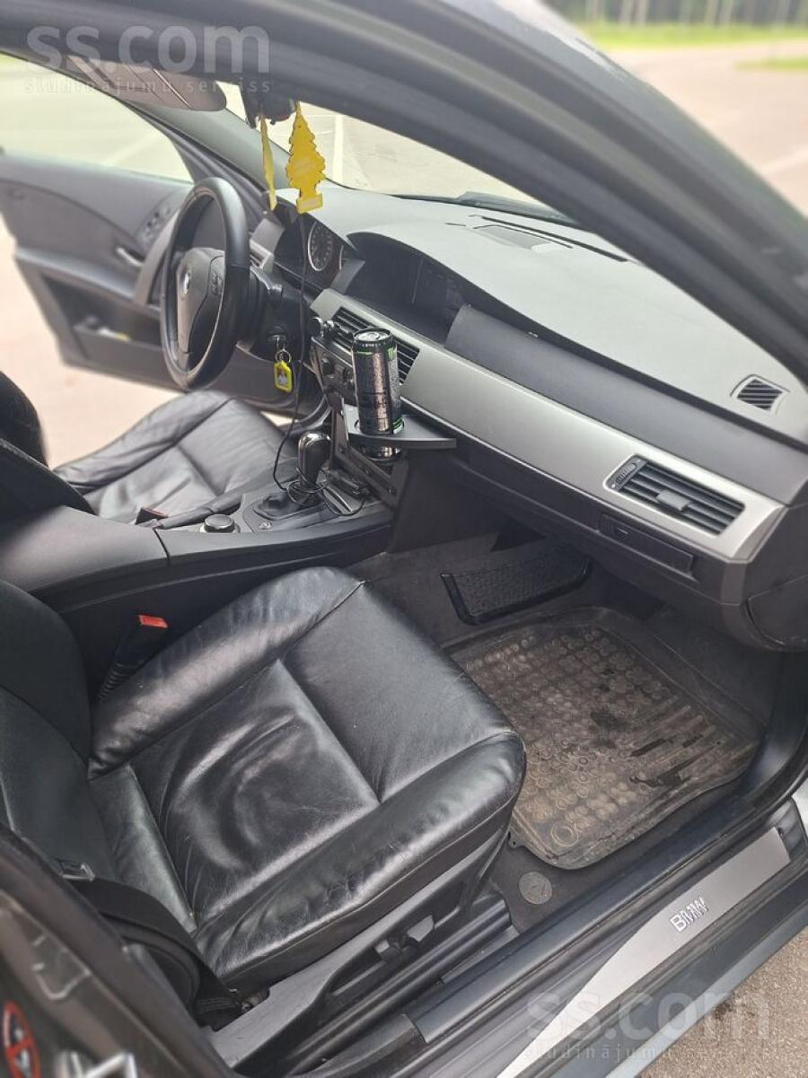 Pelēks BMW 525 2006 Alūksne, ar dzinēja tilpumu 2.50 L un nobraukumu 468 tūkst. km par 2500 €, foto 8 vietnē AUTOMOTO.COM.LV