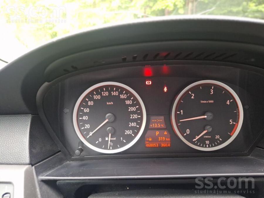 Pelēks BMW 525 2006 Alūksne, ar dzinēja tilpumu 2.50 L un nobraukumu 468 tūkst. km par 2500 €, foto 15 vietnē AUTOMOTO.COM.LV