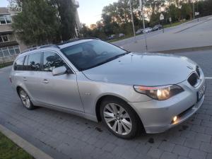 Pelēks BMW 525 2006 Kretinga, ar dzinēja tilpumu 2.50 L un nobraukumu 339 tūkst. km par 2450 €, foto 4 vietnē AUTOMOTO.COM.LV