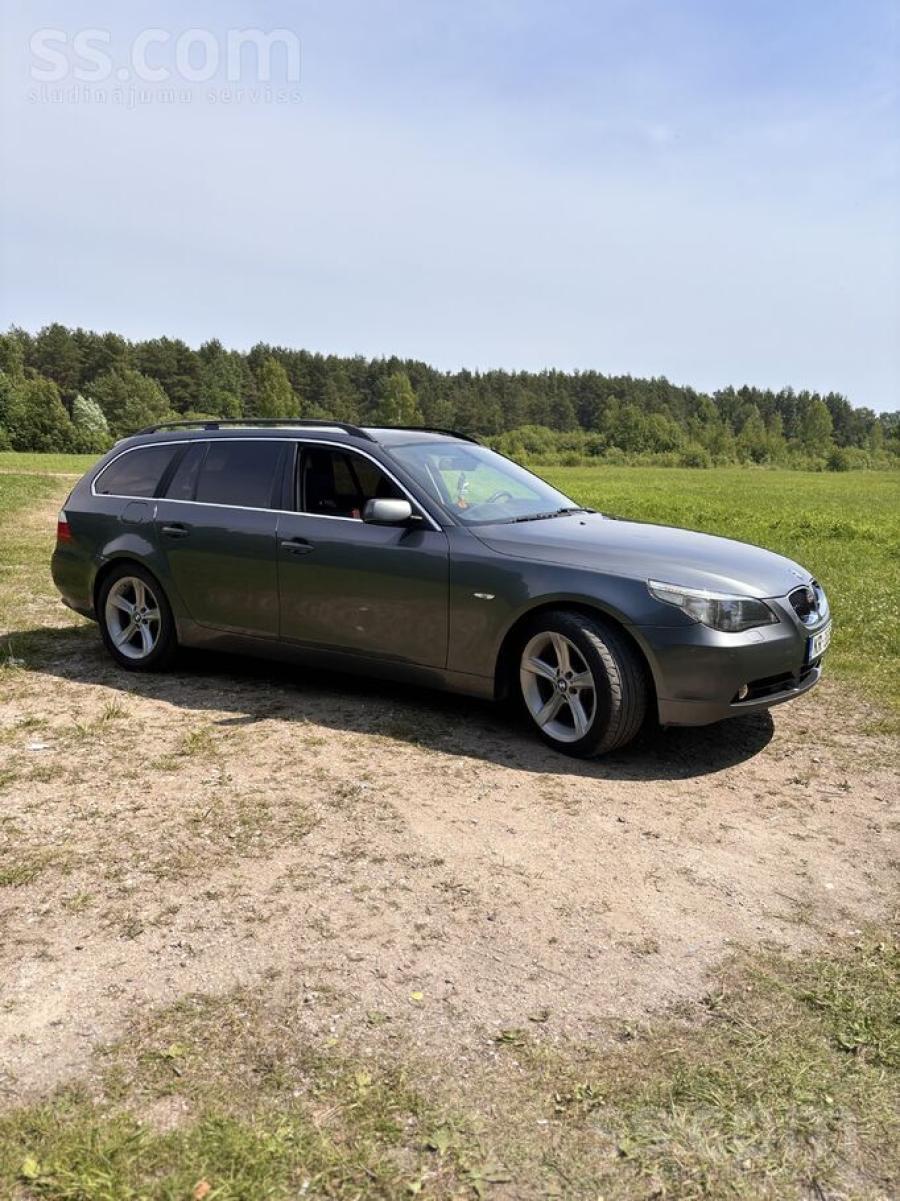 Pelēks BMW 525 2006 Jelgava, ar dzinēja tilpumu 2.50 L un nobraukumu 319 tūkst. km par 3300 €, foto 9 vietnē AUTOMOTO.COM.LV