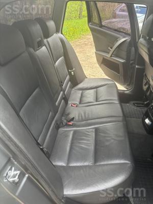 Pelēks BMW 525 2006 Jelgava, ar dzinēja tilpumu 2.50 L un nobraukumu 319 tūkst. km par 3300 €, foto 12 vietnē AUTOMOTO.COM.LV