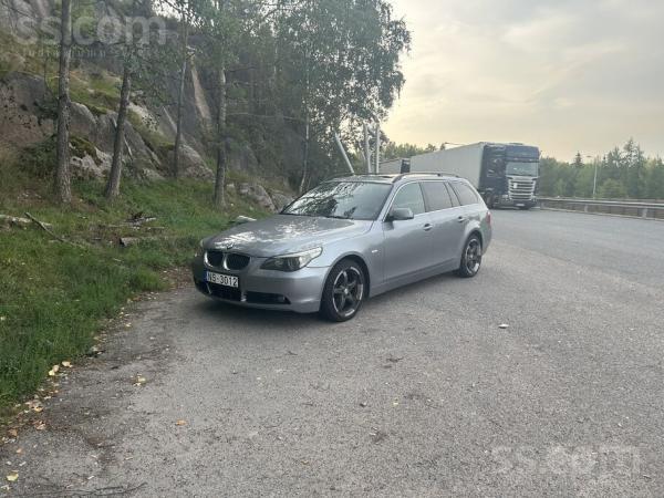 Pelēks BMW 525 2006 Rēzekne, ar dzinēja tilpumu 2.50 L un nobraukumu 320 tūkst. km par 2700 €, foto 1 vietnē AUTOMOTO.COM.LV