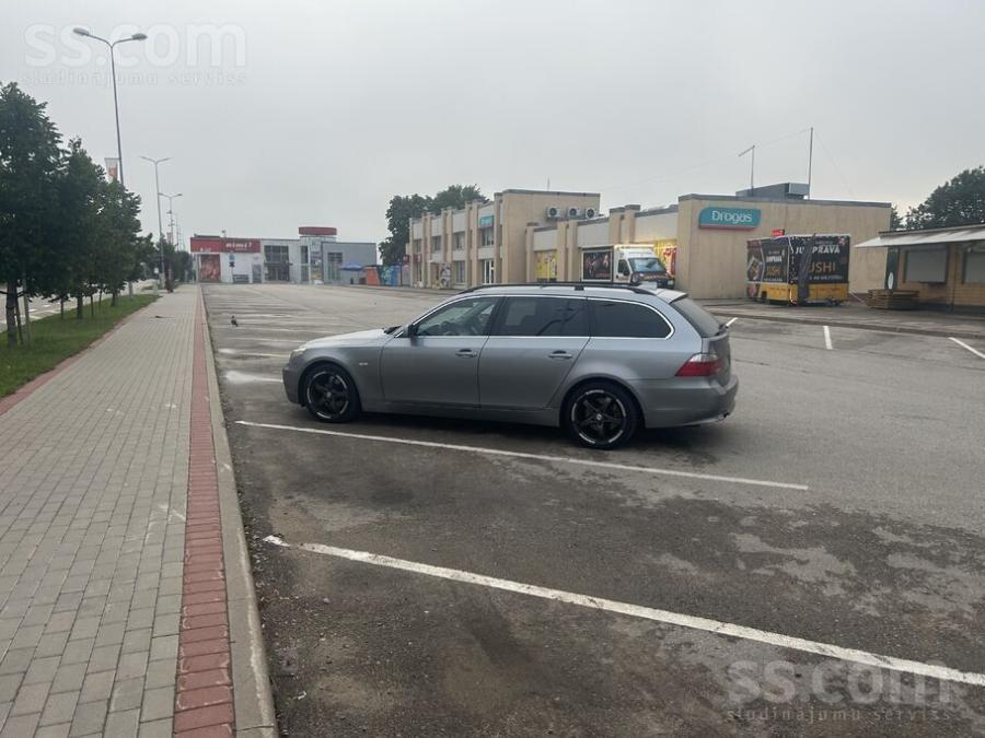 Серый БМВ 525 2006 в Резекне, объемом двигателя 2.50 л и пробегом 320 тыс. км за 2700 €, фото 12 на AUTOMOTO.COM.LV