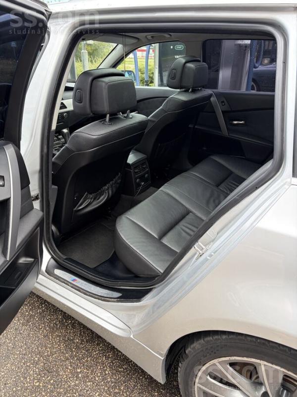 Pelēks BMW 525 2006 Daugavpils, ar dzinēja tilpumu 2.50 L un nobraukumu 403 tūkst. km par 3850 €, foto 9 vietnē AUTOMOTO.COM.LV