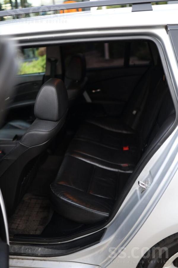 Pelēks BMW 525 2006 Dobele, ar dzinēja tilpumu 2.50 L un nobraukumu 350 tūkst. km par 2950 €, foto 6 vietnē AUTOMOTO.COM.LV