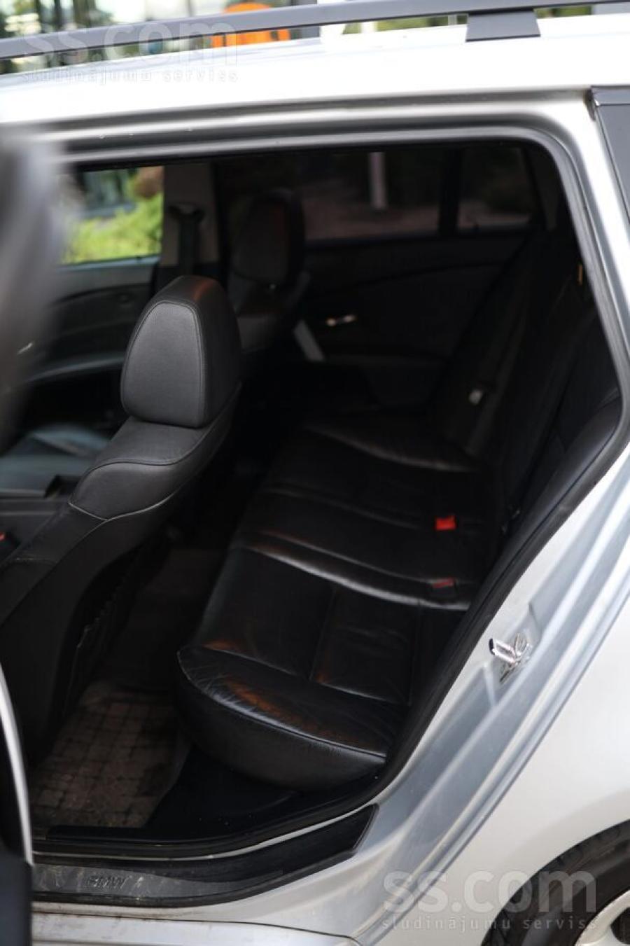 Pelēks BMW 525 2006 Dobele, ar dzinēja tilpumu 2.50 L un nobraukumu 350 tūkst. km par 2950 €, foto 7 vietnē AUTOMOTO.COM.LV