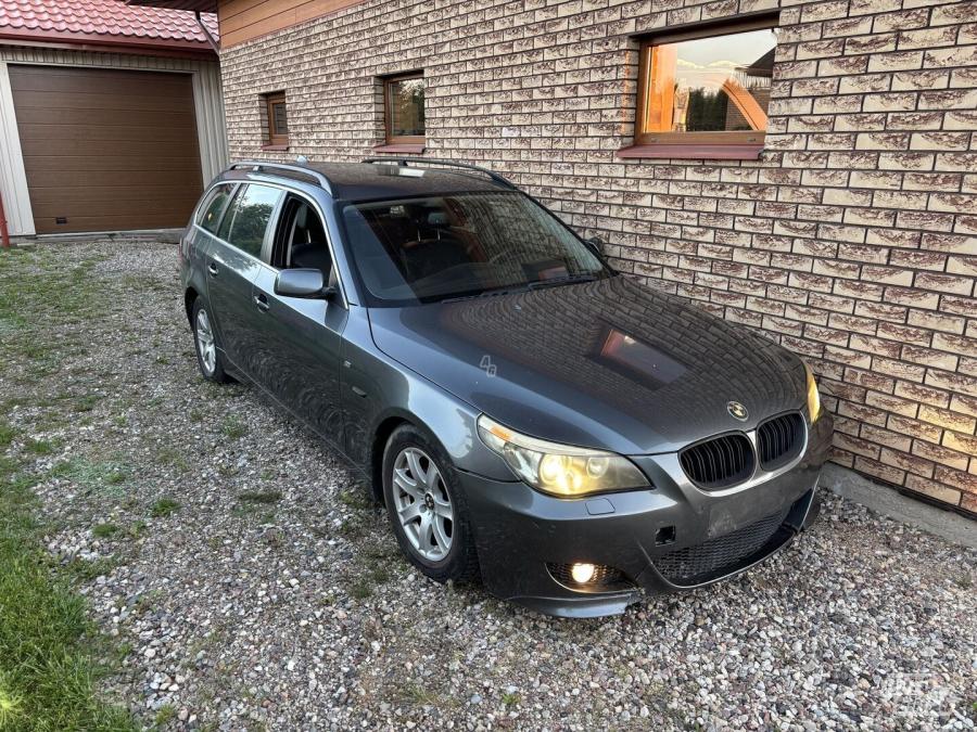 Grey BMW 525 2006 in Kaunas, with an engine capacity of 2.50 L and mileage of 355 thousand km for 1750 €, photo 10 on AUTOMOTO.COM.LV