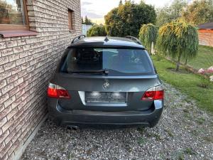Grey BMW 525 2006 in Kaunas, with an engine capacity of 2.50 L and mileage of 355 thousand km for 1750 €, photo 13 on AUTOMOTO.COM.LV