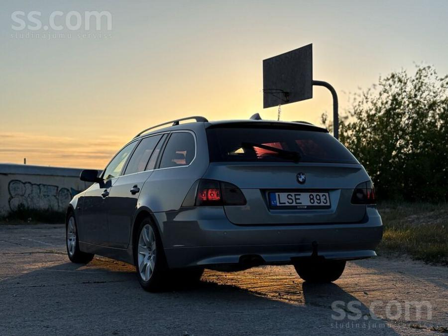 Grey BMW 525 2007 in Liepaja, with an engine capacity of 2.50 L and mileage of 480 thousand km for 3700 €, photo 5 on AUTOMOTO.COM.LV