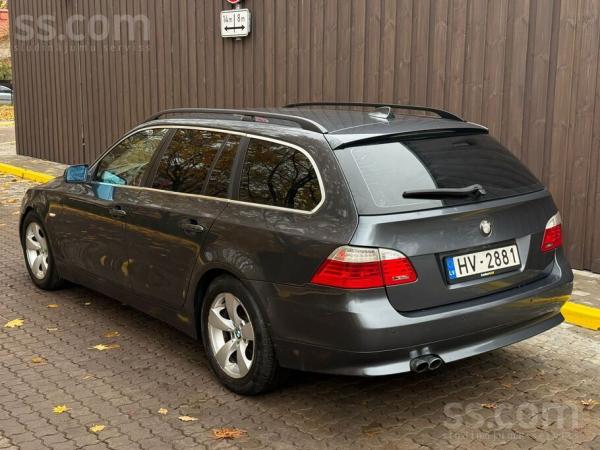 Grey BMW 525 2007 in Riga, with an engine capacity of 3.00 L and mileage of 0 thousand km for 3590 €, photo 4 on AUTOMOTO.COM.LV