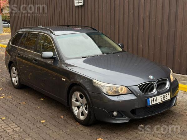 Grey BMW 525 2007 in Riga, with an engine capacity of 3.00 L and mileage of 0 thousand km for 3590 €, photo 7 on AUTOMOTO.COM.LV