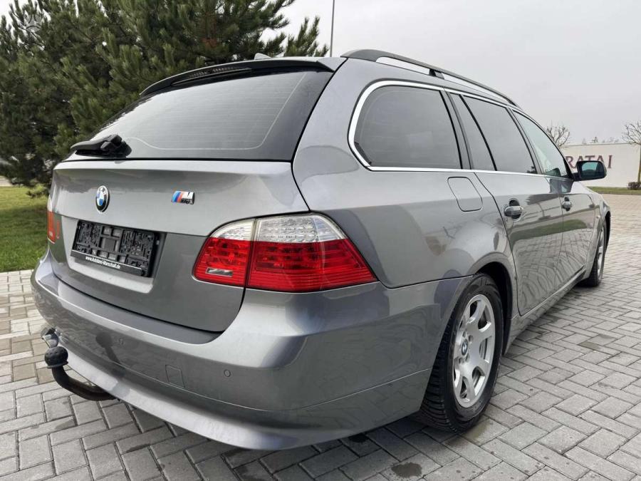 Pelēks BMW 525 2007 Marijampole, ar dzinēja tilpumu 2.99 L un nobraukumu 330 tūkst. km par 3900 €, foto 6 vietnē AUTOMOTO.COM.LV