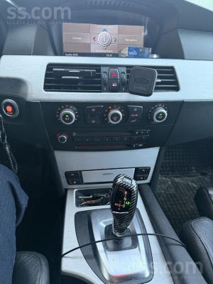 Grey BMW 525 2007 in Daugavpils, with an engine capacity of 3.00 L and mileage of 284 thousand km for 5000 €, photo 5 on AUTOMOTO.COM.LV