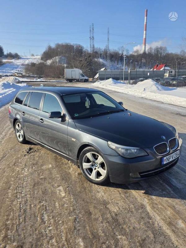Grey BMW 525 2007 in Vilnius, with an engine capacity of 2.99 L and mileage of 356 thousand km for 3950 €, photo 1 on AUTOMOTO.COM.LV