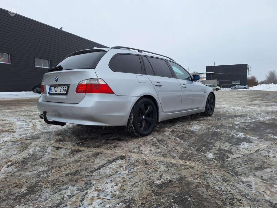 Grey BMW 525 2007 in Kaunas, with an engine capacity of 2.99 L and mileage of 458 thousand km for 3650 €, photo 5 on AUTOMOTO.COM.LV