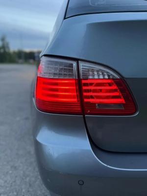 Grey BMW 525 2007 in Riga, with an engine capacity of 3.00 L and mileage of 300 thousand km for 4200 €, photo 8 on AUTOMOTO.COM.LV