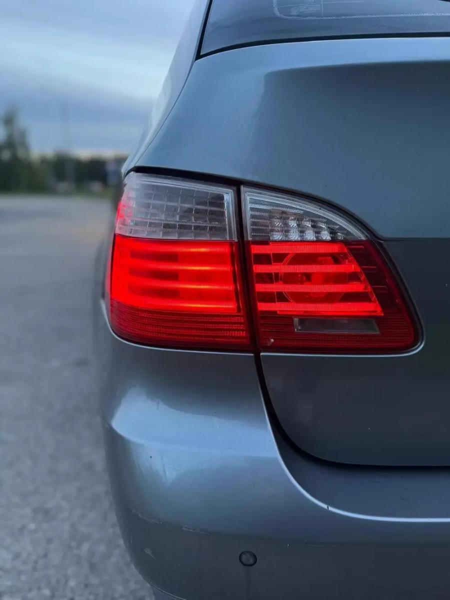 Grey BMW 525 2007 in Riga, with an engine capacity of 3.00 L and mileage of 300 thousand km for 4200 €, photo 8 on AUTOMOTO.COM.LV