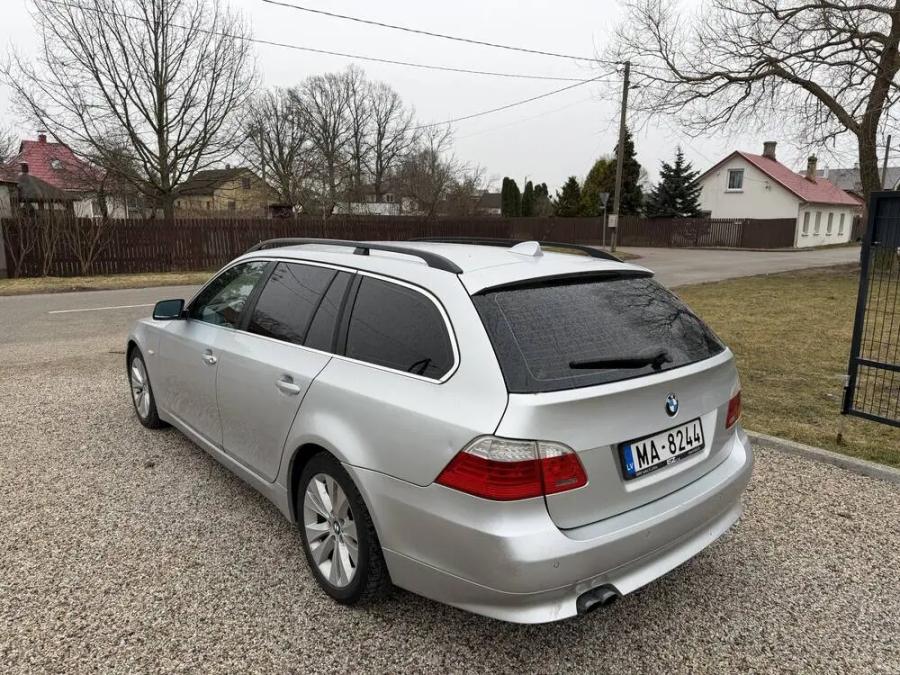 Pelēks BMW 525 2007 Ventspils, ar dzinēja tilpumu 3.00 L un nobraukumu 457 tūkst. km par 3200 €, foto 7 vietnē AUTOMOTO.COM.LV
