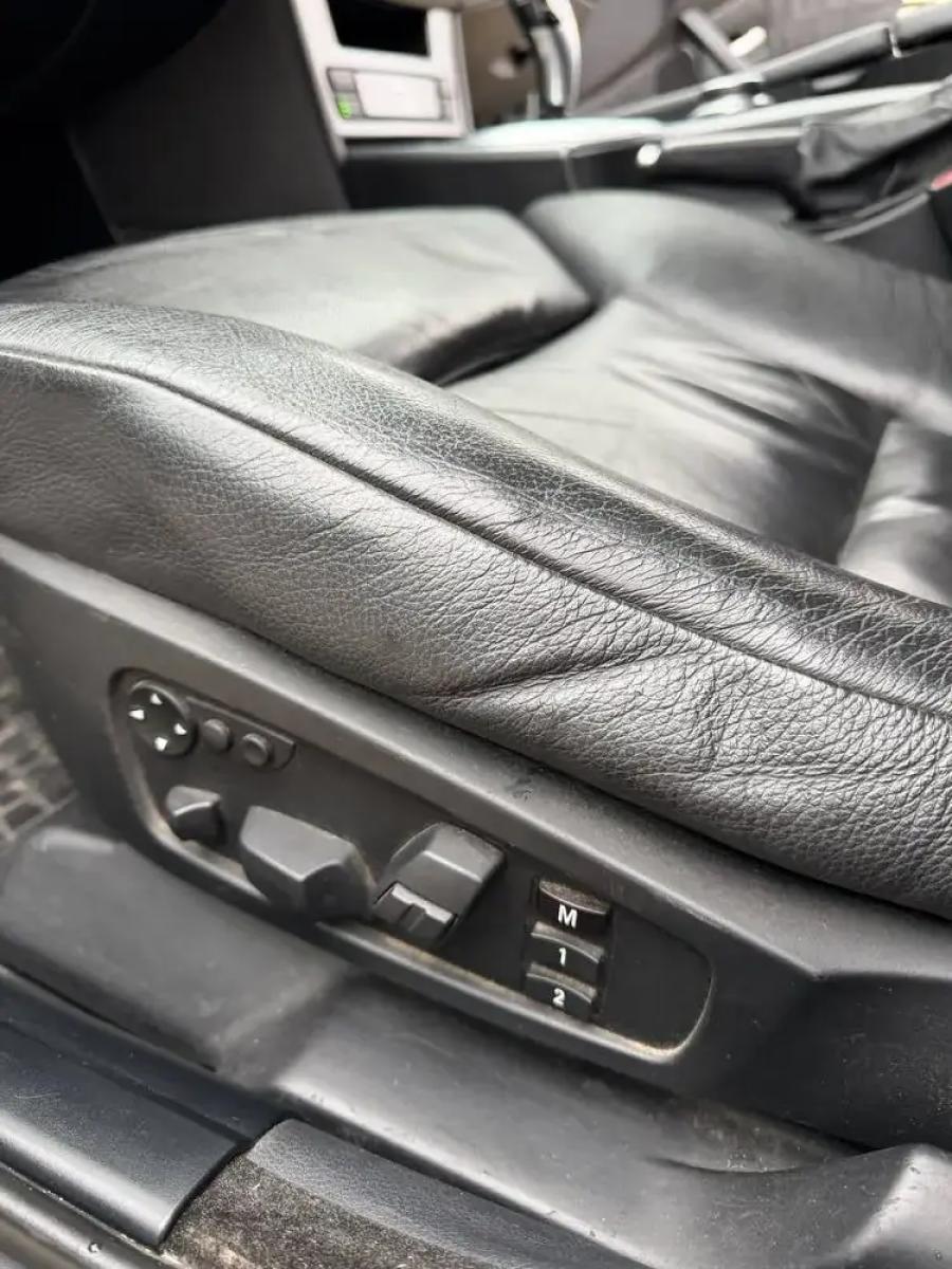 Pelēks BMW 525 2007 Ventspils, ar dzinēja tilpumu 3.00 L un nobraukumu 457 tūkst. km par 3200 €, foto 11 vietnē AUTOMOTO.COM.LV