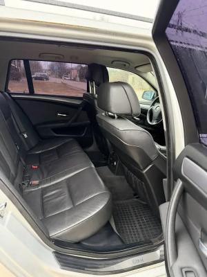 Pelēks BMW 525 2007 Ventspils, ar dzinēja tilpumu 3.00 L un nobraukumu 457 tūkst. km par 3200 €, foto 15 vietnē AUTOMOTO.COM.LV