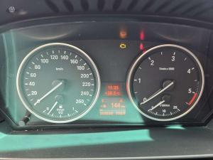 Grey BMW 525 2007 in Vilnius, with an engine capacity of 3.00 L and mileage of 356 thousand km for 3600 €, photo 18 on AUTOMOTO.COM.LV