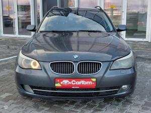 Pelēks BMW 525 2007 Viļņa, ar dzinēja tilpumu 2.99 L un nobraukumu 386 tūkst. km par 2600 €, foto 3 vietnē AUTOMOTO.COM.LV