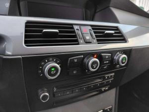 Pelēks BMW 525 2007 Viļņa, ar dzinēja tilpumu 2.99 L un nobraukumu 386 tūkst. km par 2600 €, foto 16 vietnē AUTOMOTO.COM.LV
