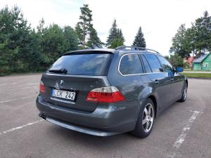 Grey BMW 525 2007 in Pasvalys, with an engine capacity of 2.50 L and mileage of 377 thousand km for 1700 €, photo 8 on AUTOMOTO.COM.LV