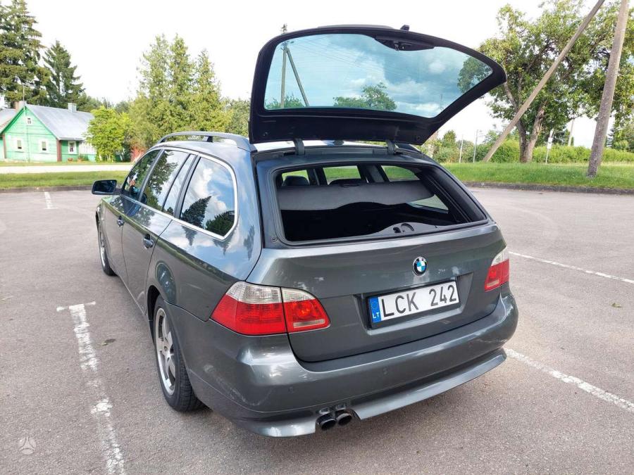 Grey BMW 525 2007 in Pasvalys, with an engine capacity of 2.50 L and mileage of 377 thousand km for 1700 €, photo 10 on AUTOMOTO.COM.LV