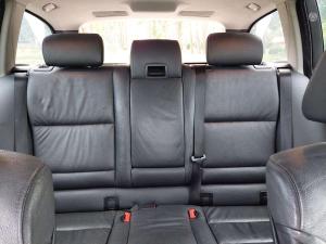 Grey BMW 525 2007 in Pasvalys, with an engine capacity of 2.50 L and mileage of 377 thousand km for 1700 €, photo 19 on AUTOMOTO.COM.LV