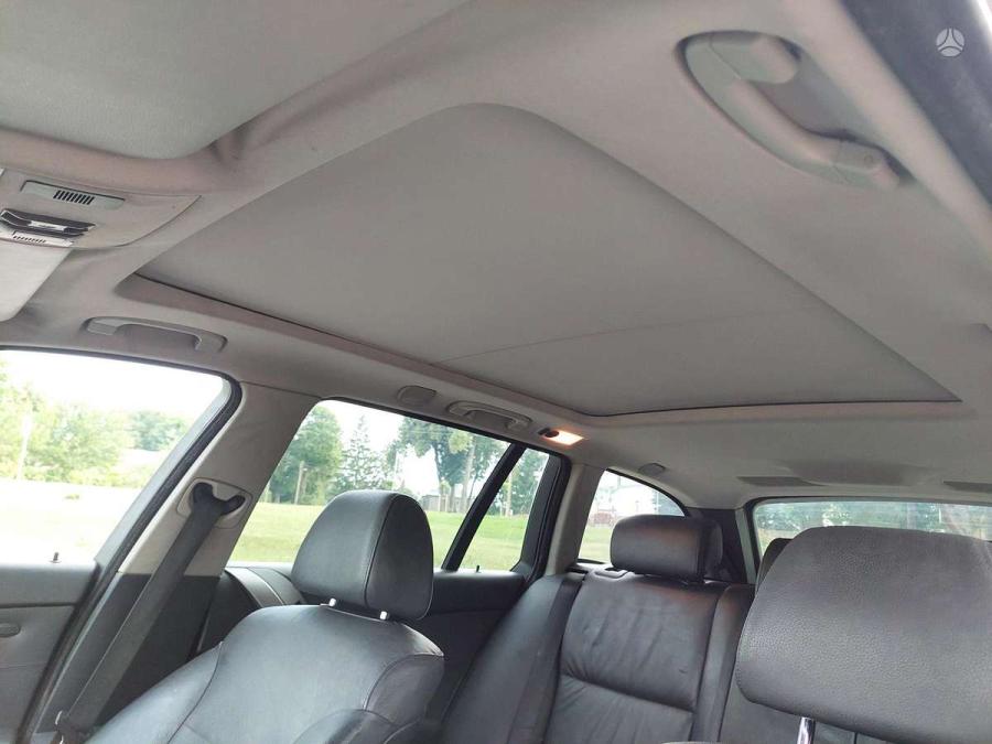 Grey BMW 525 2007 in Pasvalys, with an engine capacity of 2.50 L and mileage of 377 thousand km for 1700 €, photo 22 on AUTOMOTO.COM.LV