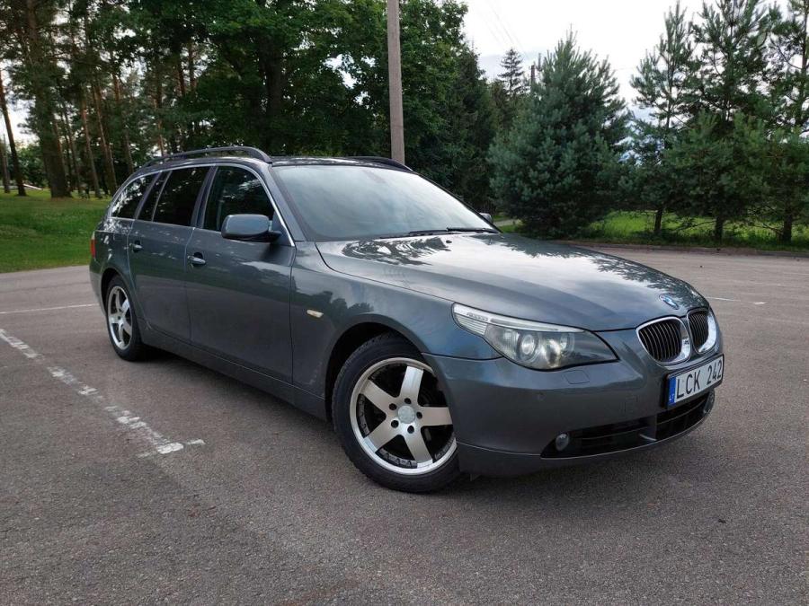 Grey BMW 525 2007 in Pasvalys, with an engine capacity of 2.50 L and mileage of 377 thousand km for 1700 €, photo 29 on AUTOMOTO.COM.LV