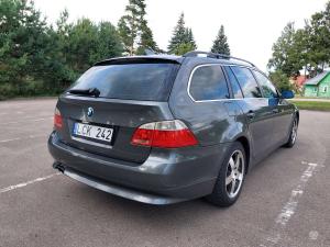 Grey BMW 525 2007 in Pasvalys, with an engine capacity of 2.50 L and mileage of 377 thousand km for 1700 €, photo 32 on AUTOMOTO.COM.LV