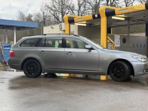 Pelēks BMW 525 2007 Viļņa, ar dzinēja tilpumu 3.00 L un nobraukumu 316 tūkst. km par 3600 €, foto 9 vietnē AUTOMOTO.COM.LV