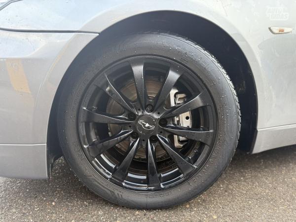 Grey BMW 525 2007 in Vilnius, with an engine capacity of 3.00 L and mileage of 316 thousand km for 3600 €, photo 10 on AUTOMOTO.COM.LV