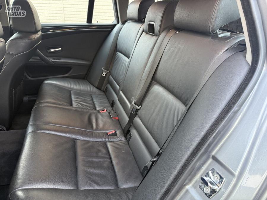 Pelēks BMW 525 2007 Viļņa, ar dzinēja tilpumu 3.00 L un nobraukumu 316 tūkst. km par 3600 €, foto 13 vietnē AUTOMOTO.COM.LV