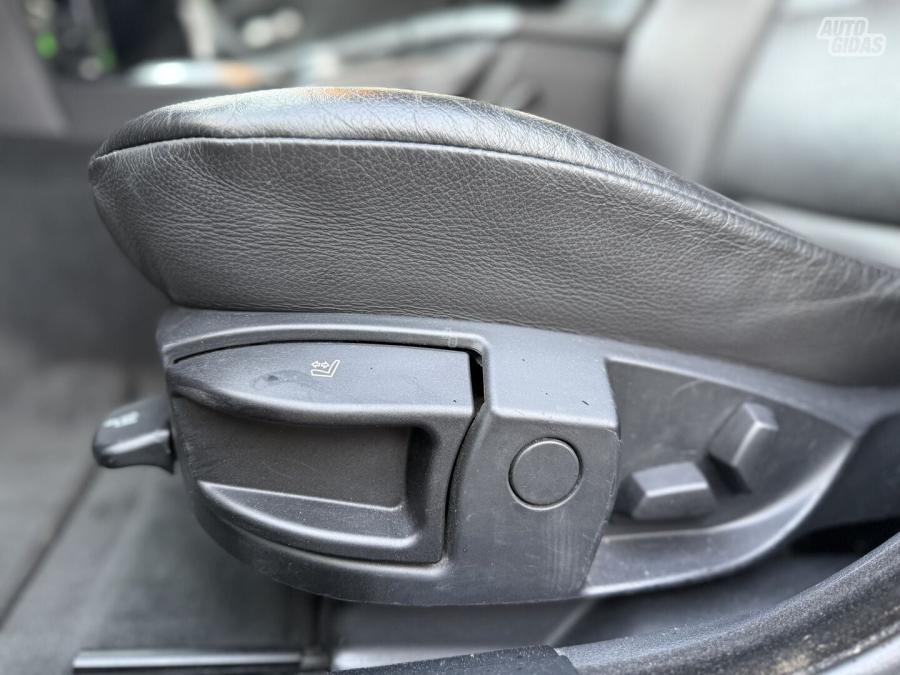 Pelēks BMW 525 2007 Viļņa, ar dzinēja tilpumu 3.00 L un nobraukumu 316 tūkst. km par 3600 €, foto 22 vietnē AUTOMOTO.COM.LV