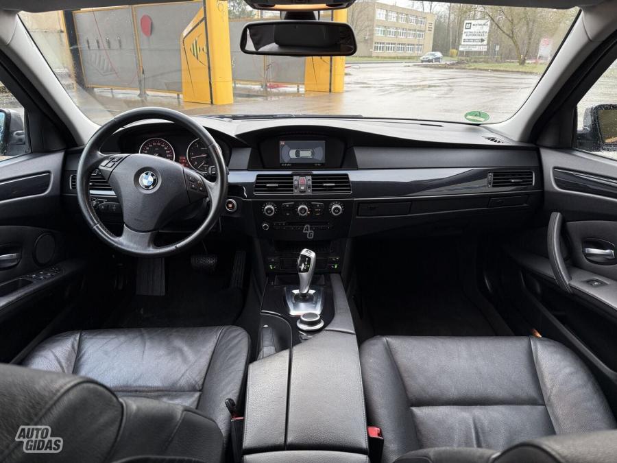 Pelēks BMW 525 2007 Viļņa, ar dzinēja tilpumu 3.00 L un nobraukumu 316 tūkst. km par 3600 €, foto 24 vietnē AUTOMOTO.COM.LV