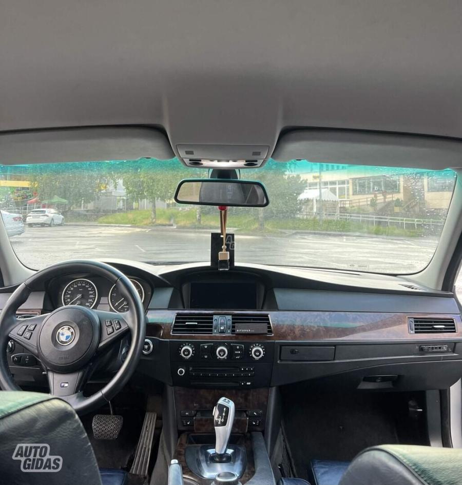 Grey BMW 525 2007 in Kaunas, with an engine capacity of 3.00 L and mileage of 485 thousand km for 4000 €, photo 13 on AUTOMOTO.COM.LV