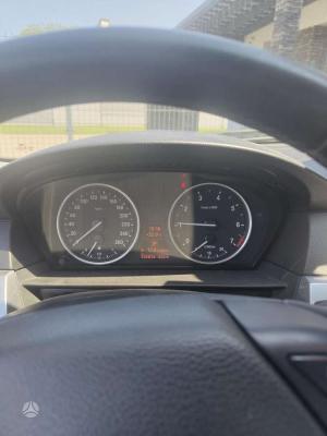Grey BMW 525 2007 in Vilnius, with an engine capacity of 2.50 L and mileage of 325 thousand km for 4500 €, photo 5 on AUTOMOTO.COM.LV