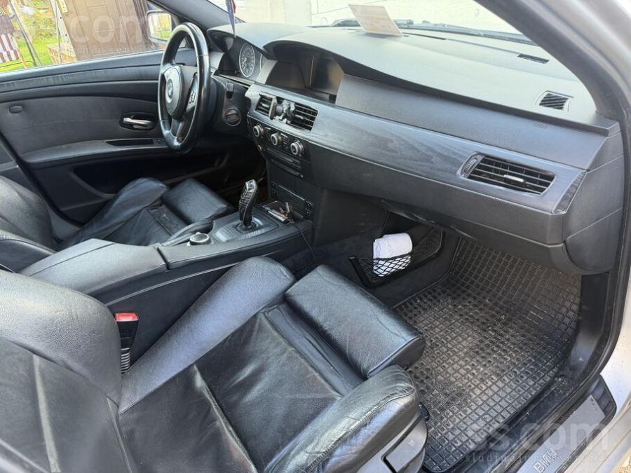 Pelēks BMW 525 2007 Daugavpils, ar dzinēja tilpumu 3.00 L un nobraukumu 290 tūkst. km par 4000 €, foto 14 vietnē AUTOMOTO.COM.LV