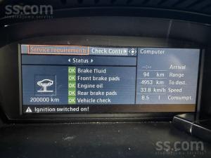 Pelēks BMW 525 2007 Daugavpils, ar dzinēja tilpumu 3.00 L un nobraukumu 290 tūkst. km par 4000 €, foto 24 vietnē AUTOMOTO.COM.LV