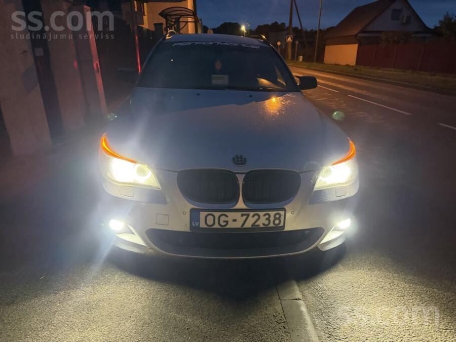 Pelēks BMW 525 2007 Daugavpils, ar dzinēja tilpumu 3.00 L un nobraukumu 290 tūkst. km par 4000 €, foto 30 vietnē AUTOMOTO.COM.LV