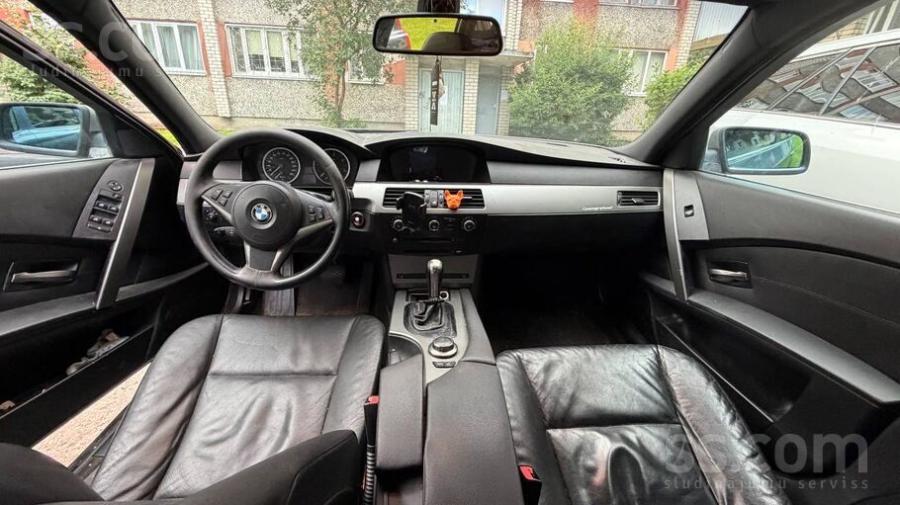 Grey BMW 525 2007 in Riga, with an engine capacity of 2.50 L and mileage of 409 thousand km for 4000 €, photo 21 on AUTOMOTO.COM.LV