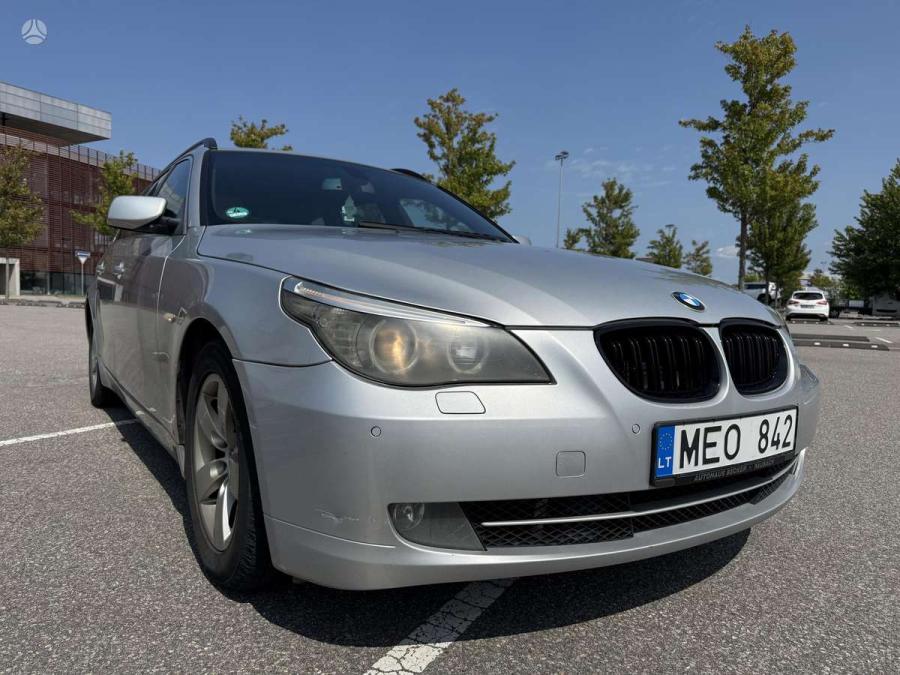 Pelēks BMW 525 2007 Klaipėda, ar dzinēja tilpumu 2.99 L un nobraukumu 285 tūkst. km par 3400 €, foto 6 vietnē AUTOMOTO.COM.LV