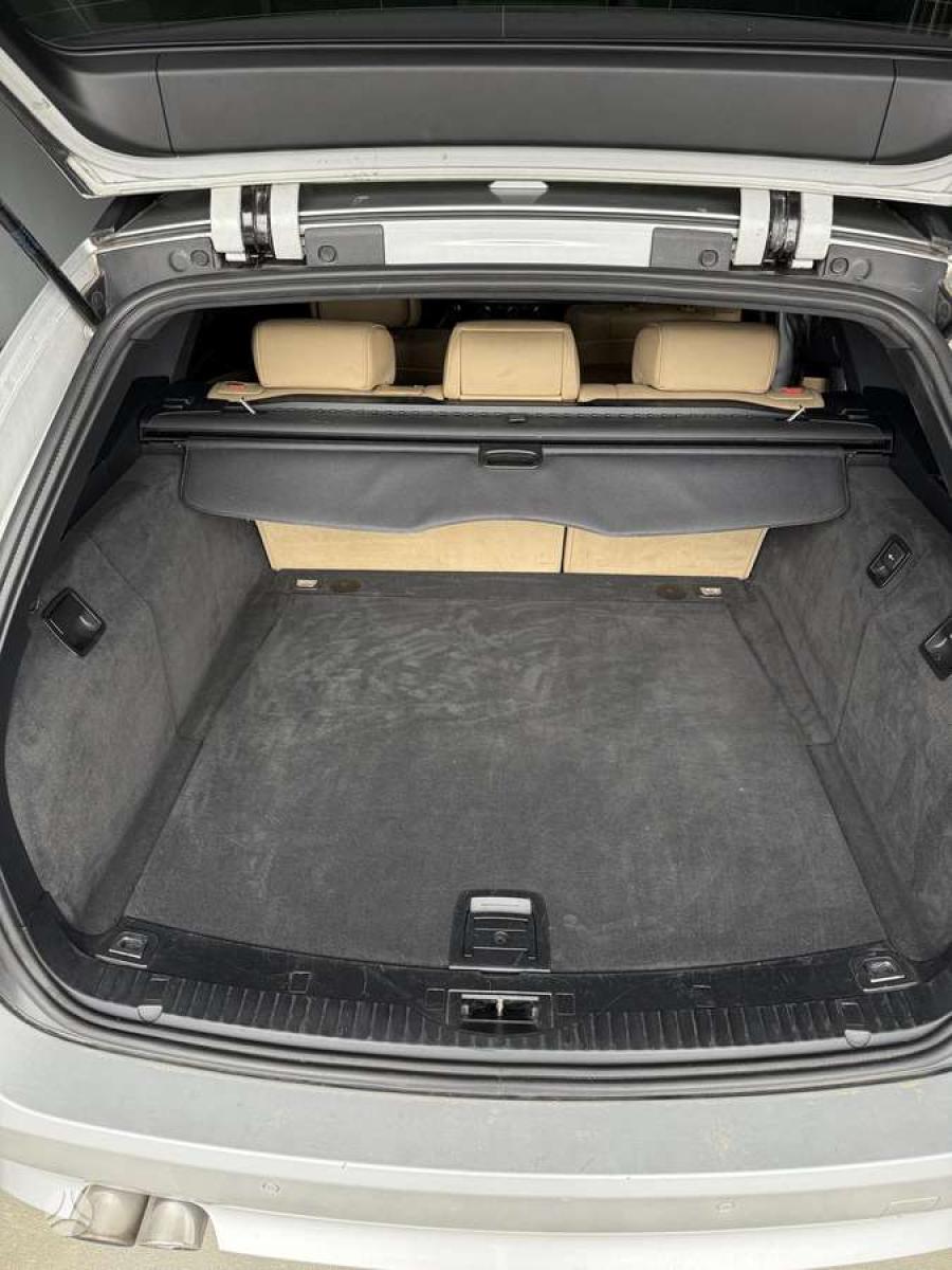 Pelēks BMW 525 2007 Klaipėda, ar dzinēja tilpumu 2.99 L un nobraukumu 285 tūkst. km par 3400 €, foto 10 vietnē AUTOMOTO.COM.LV