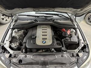 Pelēks BMW 525 2007 Klaipėda, ar dzinēja tilpumu 2.99 L un nobraukumu 285 tūkst. km par 3400 €, foto 11 vietnē AUTOMOTO.COM.LV