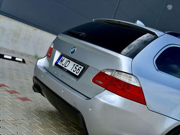 Pelēks BMW 525 2007 Šauļi, ar dzinēja tilpumu 2.99 L un nobraukumu 370 tūkst. km par 6000 €, foto 5 vietnē AUTOMOTO.COM.LV