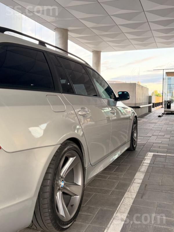 Pelēks BMW 525 2007 Rīga, ar dzinēja tilpumu 2.50 L un nobraukumu 418 tūkst. km par 5290 €, foto 10 vietnē AUTOMOTO.COM.LV